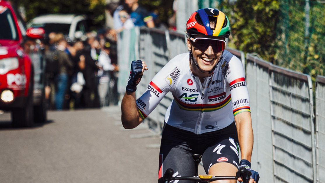 Kim Le Court-Pienaar takes sensational win on San Luca.